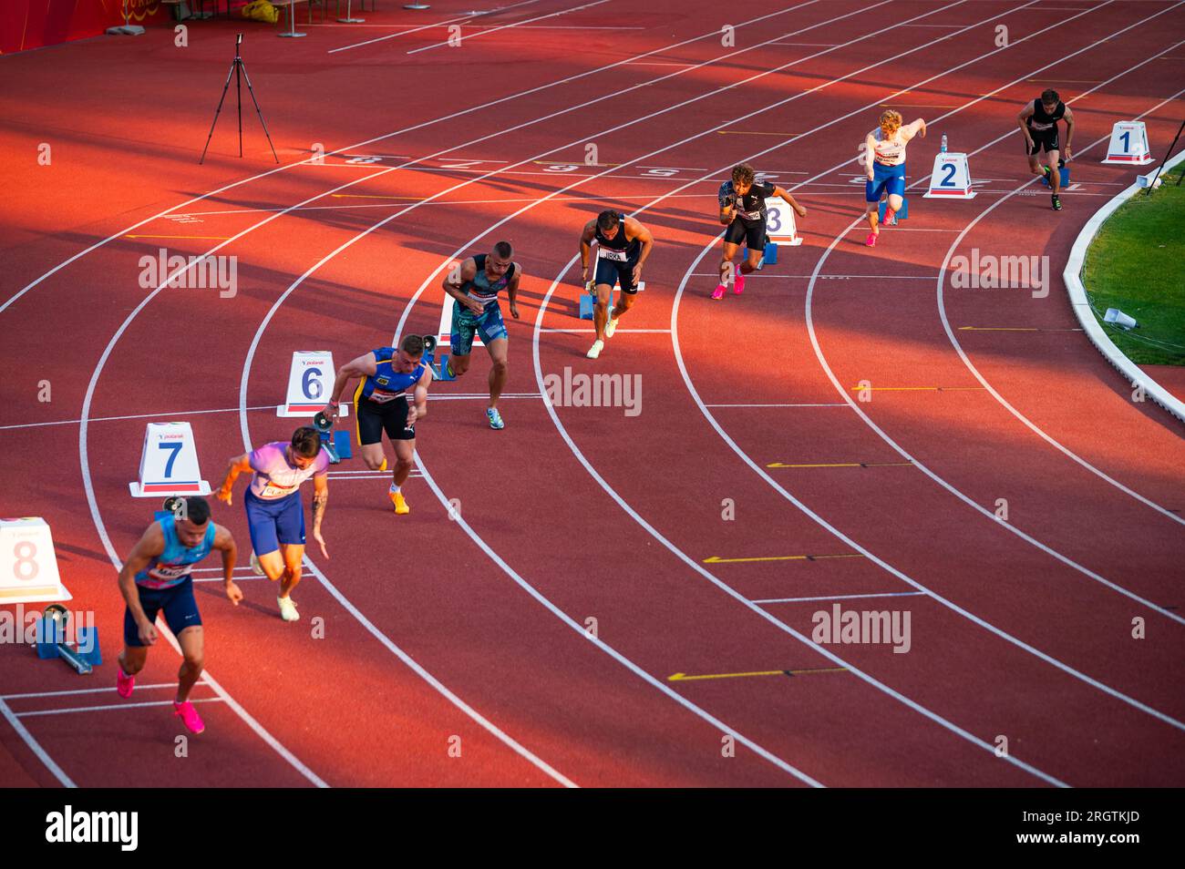 200m race hi-res stock photography and images - Alamy
