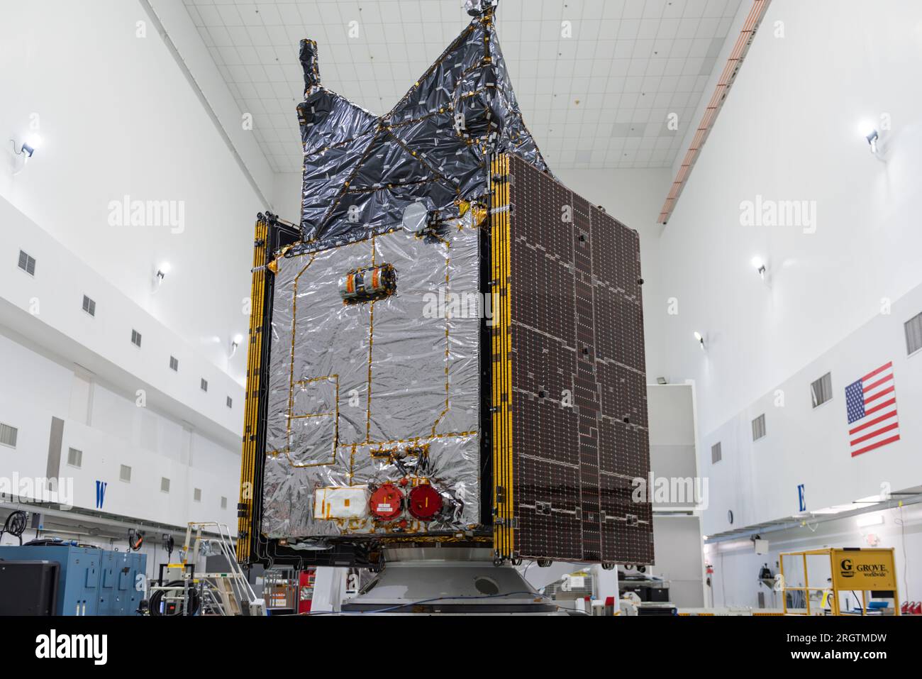NASA Psyche Spacecraft in Clean Room Stock Photo - Alamy