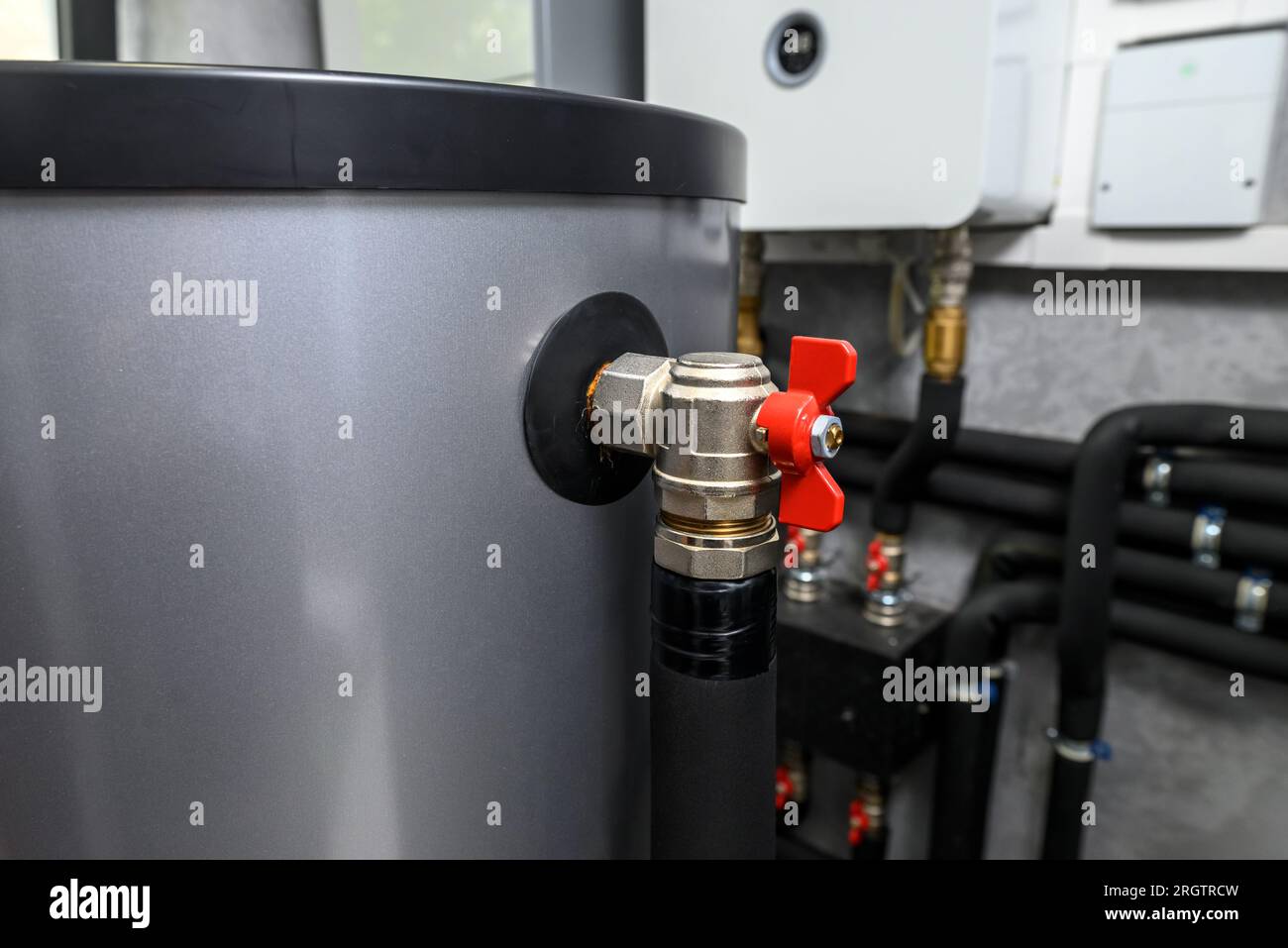 Cylinder pressure sensor hi-res stock photography and images - Alamy