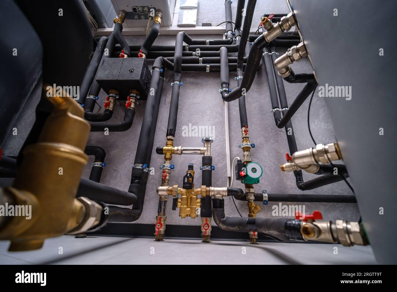 Cylinder pressure sensor hi-res stock photography and images - Alamy