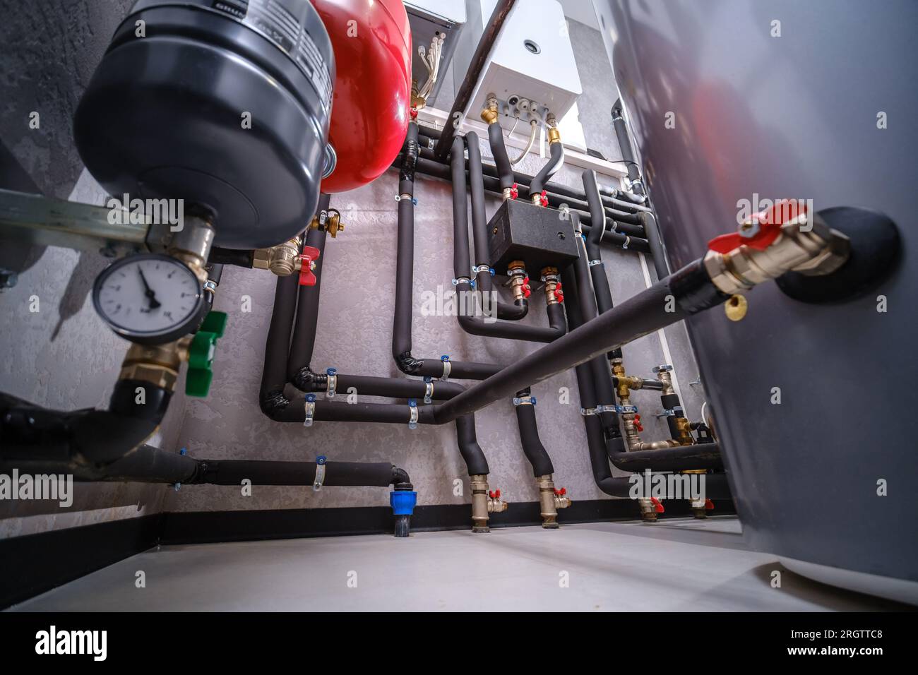 Cylinder pressure sensor hi-res stock photography and images - Alamy