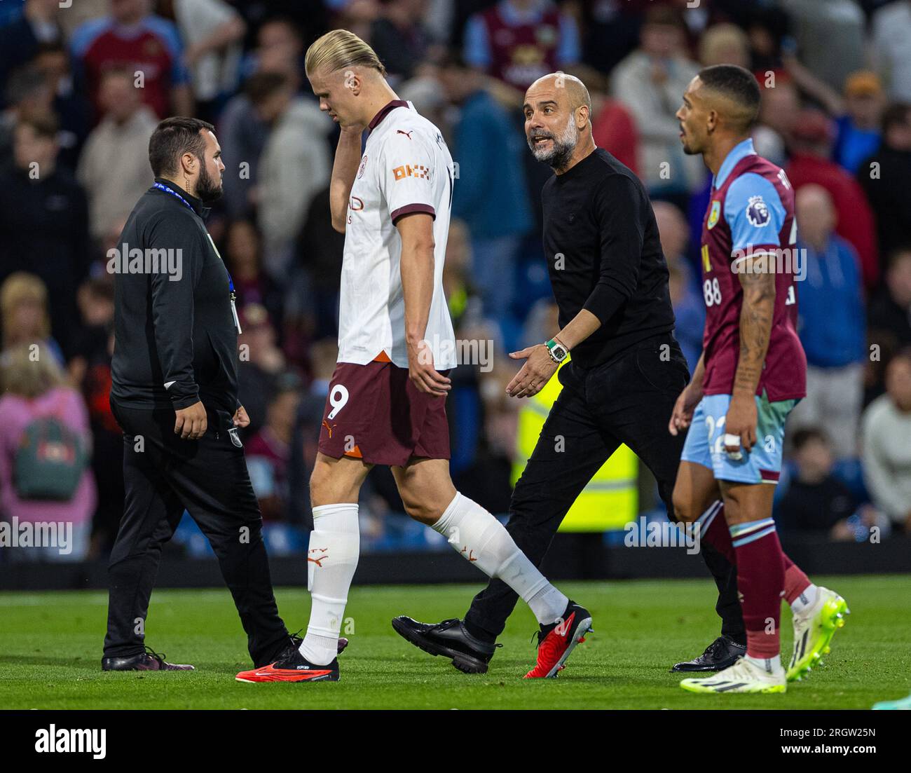 Erling haaland and pep guardiola hi-res stock photography and images ...