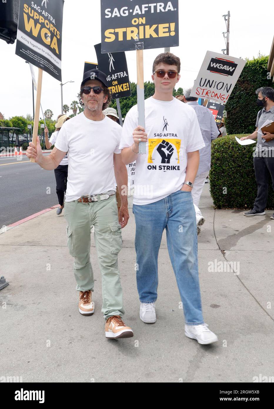 Hollywood, Ca. 11th Aug, 2023. Leland Orser, August Tripplehorn Orser ...