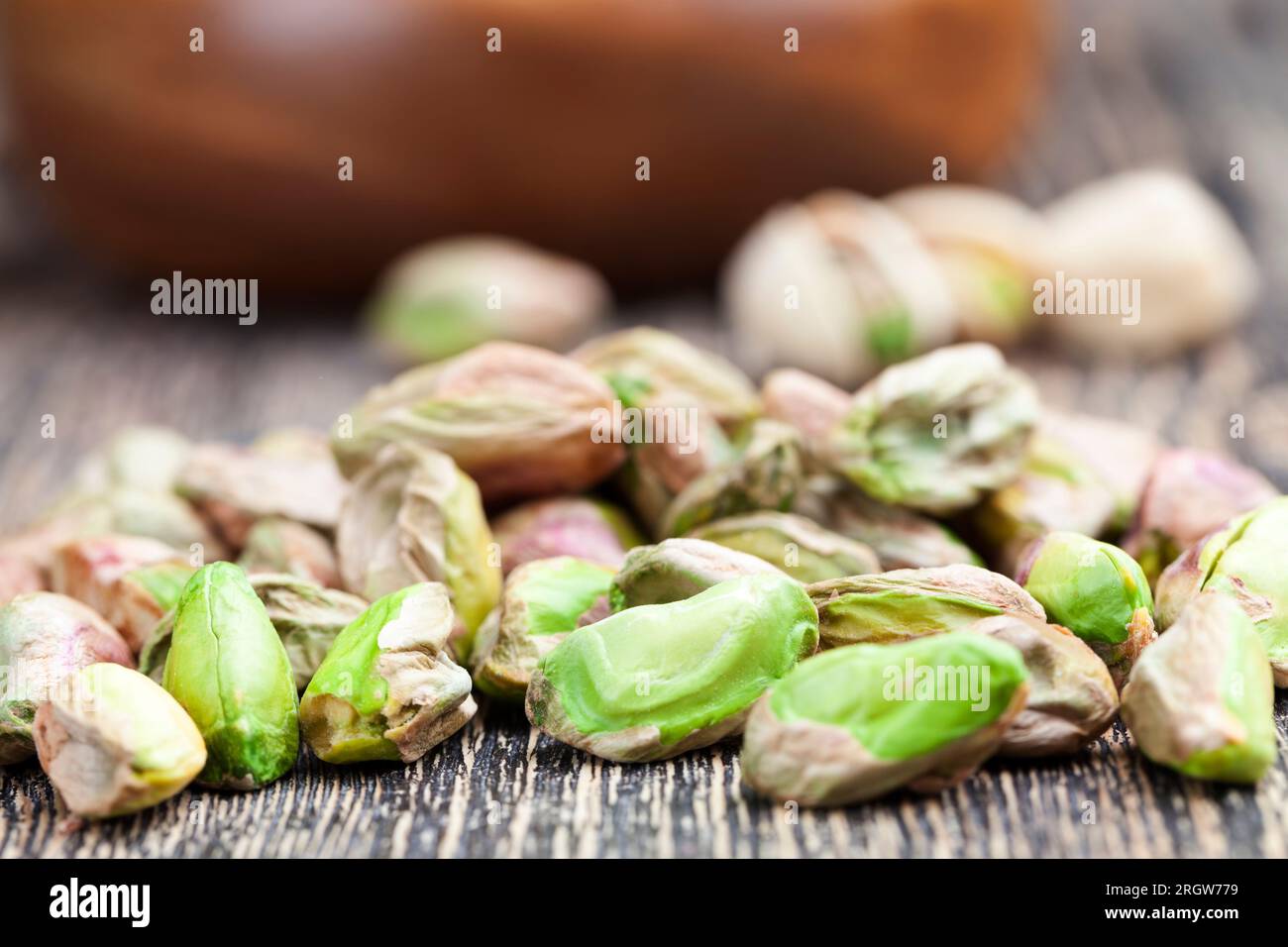salted and roasted pistachio nuts, roasted pistachios in salt to enhance flavor Stock Photo - Alamy