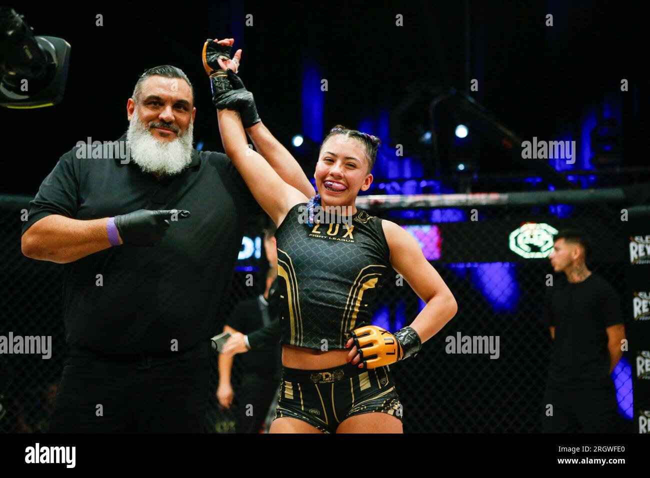 Pelea 2023 hi-res stock photography and images - Alamy Pelea 2023 hi-res stock photography and images - Alamy