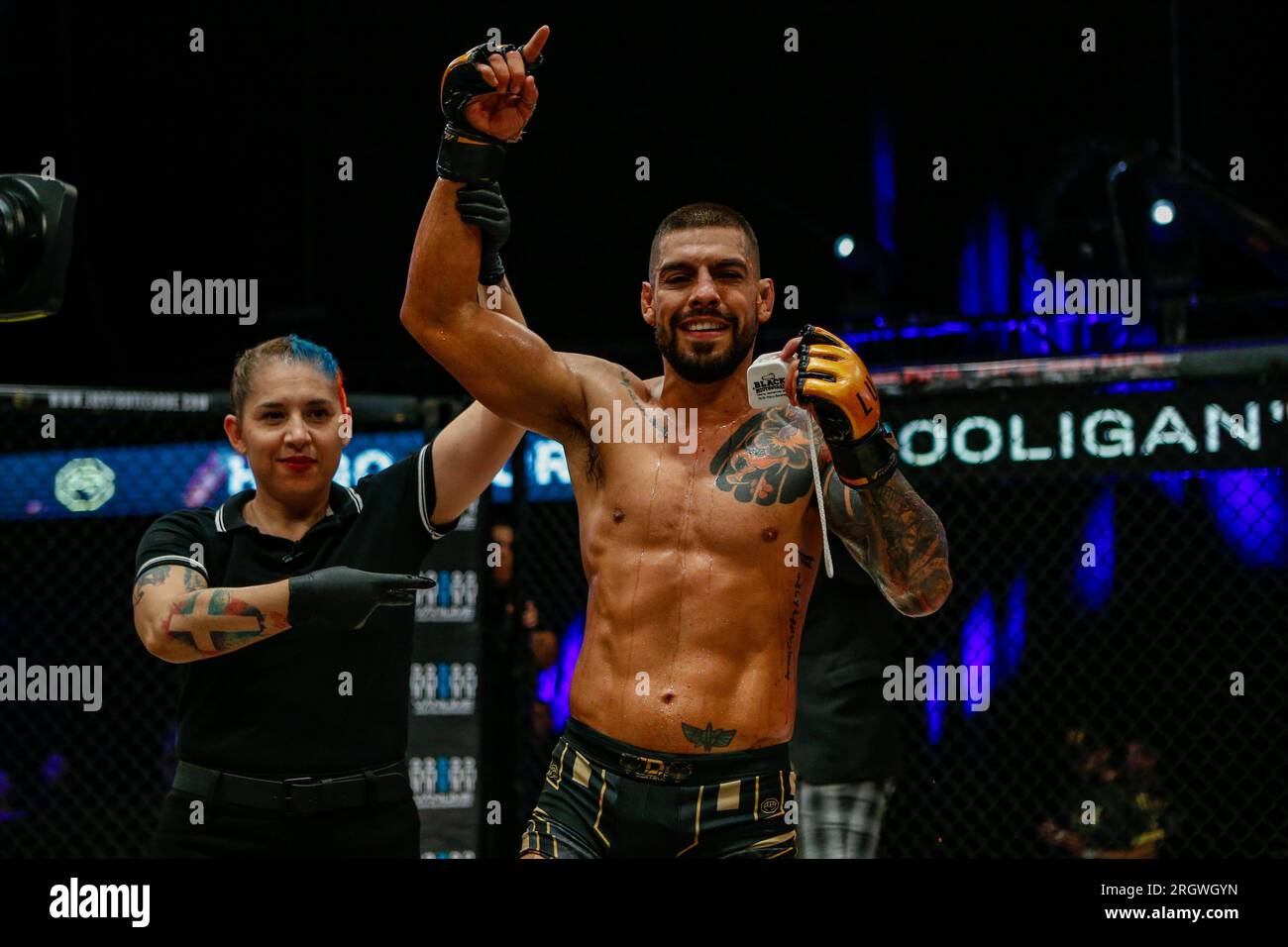 Pelea 2023 hi-res stock photography and images - Alamy