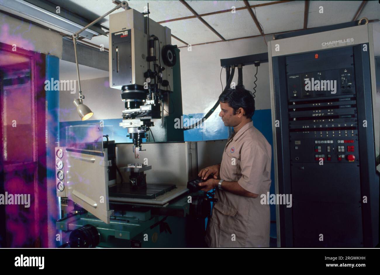 Submerged multiple cutting machine hi-res stock photography and images ...