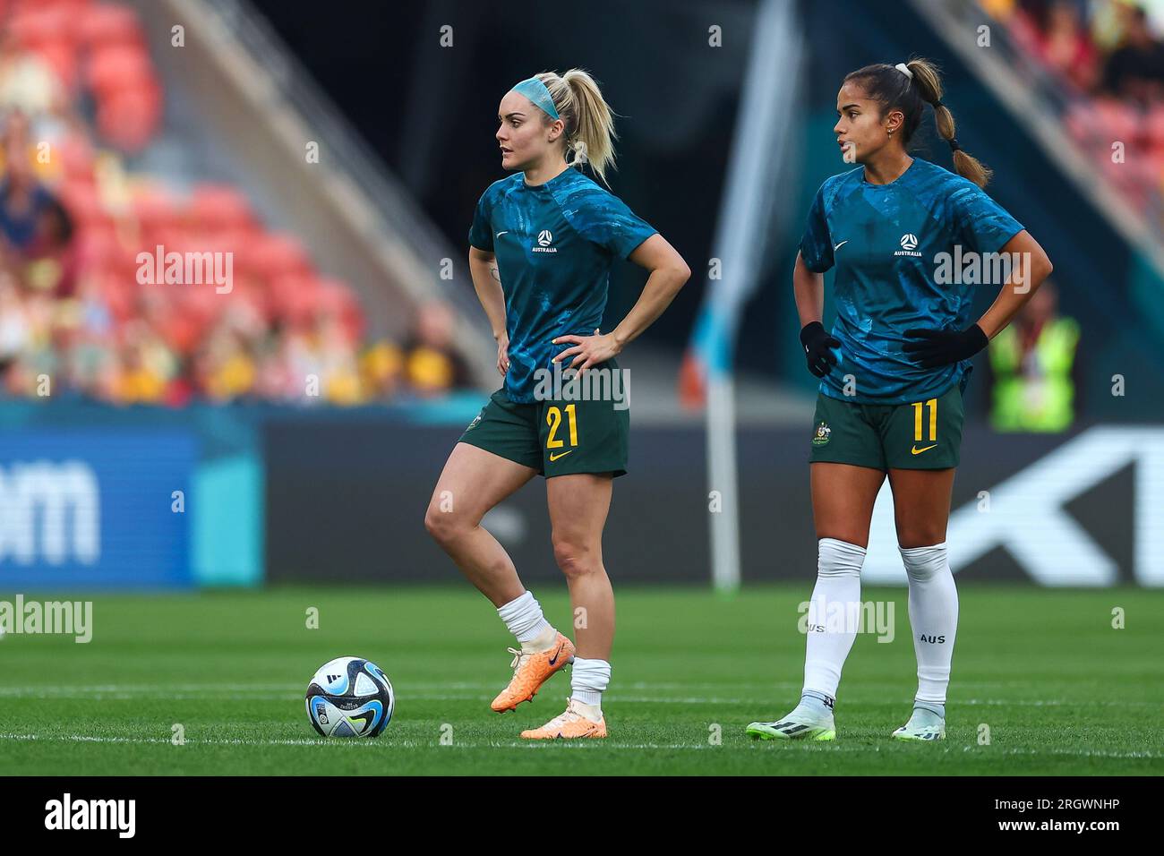 Ellie Carpenter #21 of Australia during the pre-game warmup ahead of ...