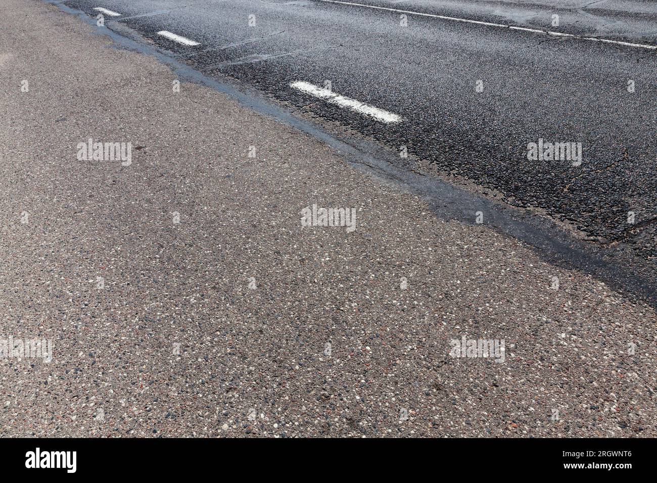 Spray painted markings hi-res stock photography and images - Alamy