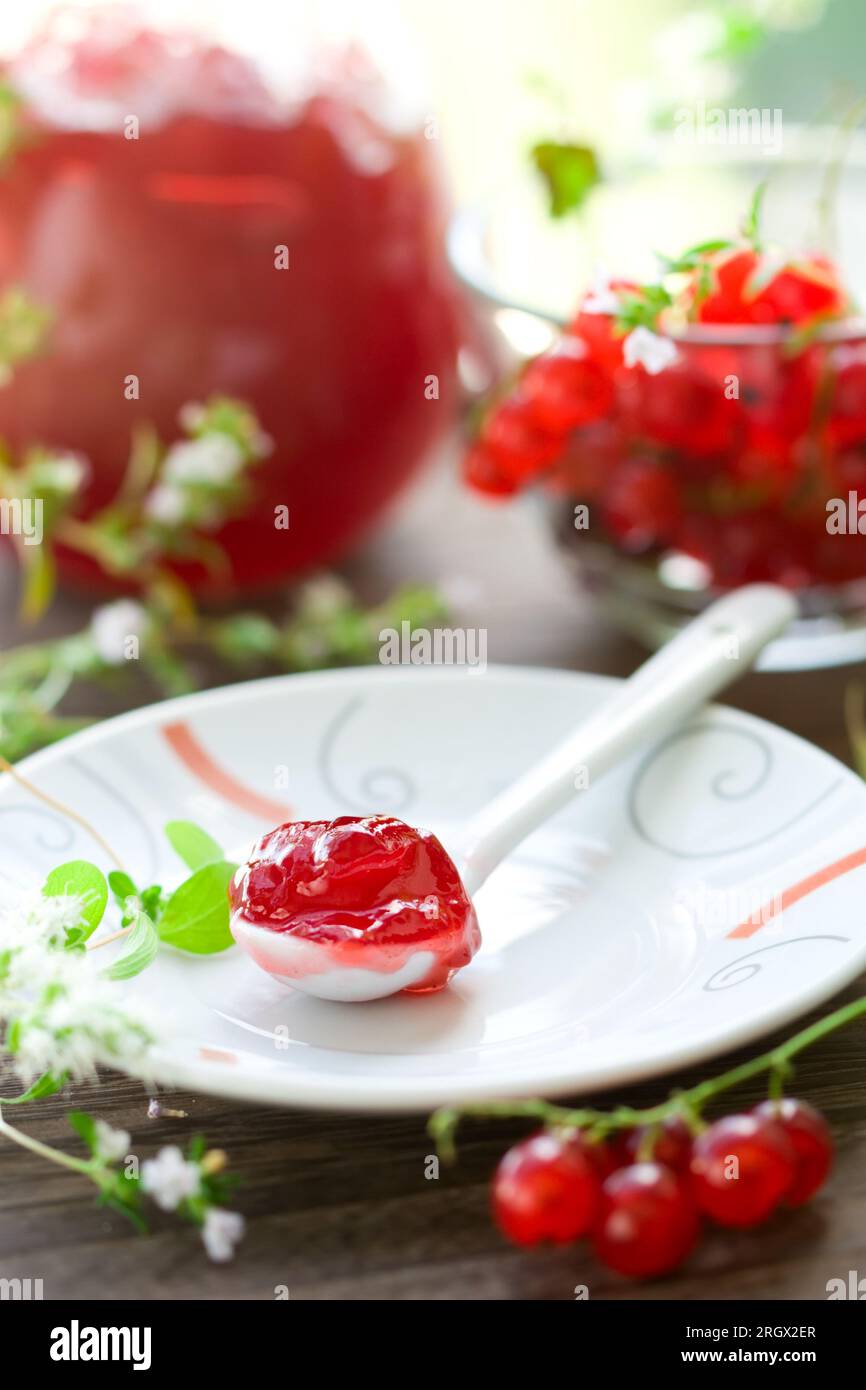 Currant jelly hi-res stock photography and images - Alamy