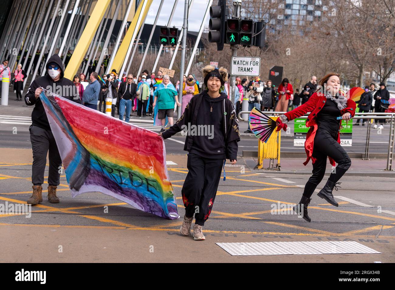 Divergent street hi-res stock photography and images - Alamy