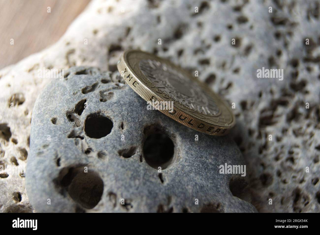 Stones and pounds hi-res stock photography and images - Alamy