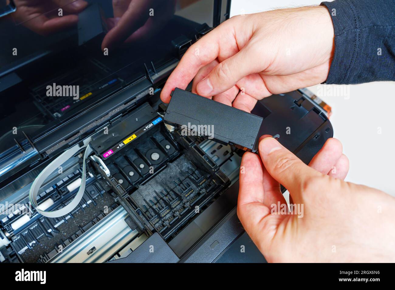 Male hands holding cartridge close hi-res stock photography and images ...