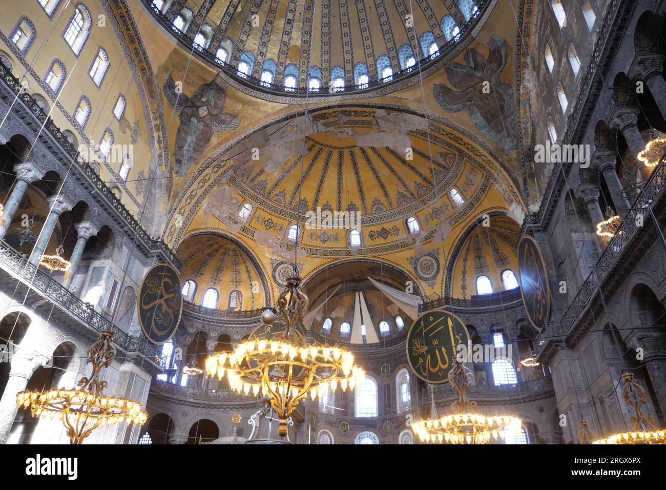 Hagia sophia interior 2023 hi-res stock photography and images - Alamy