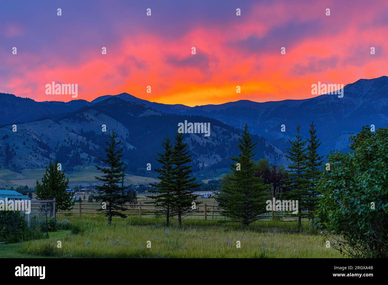 Bozeman montana sunset hi-res stock photography and images - Alamy