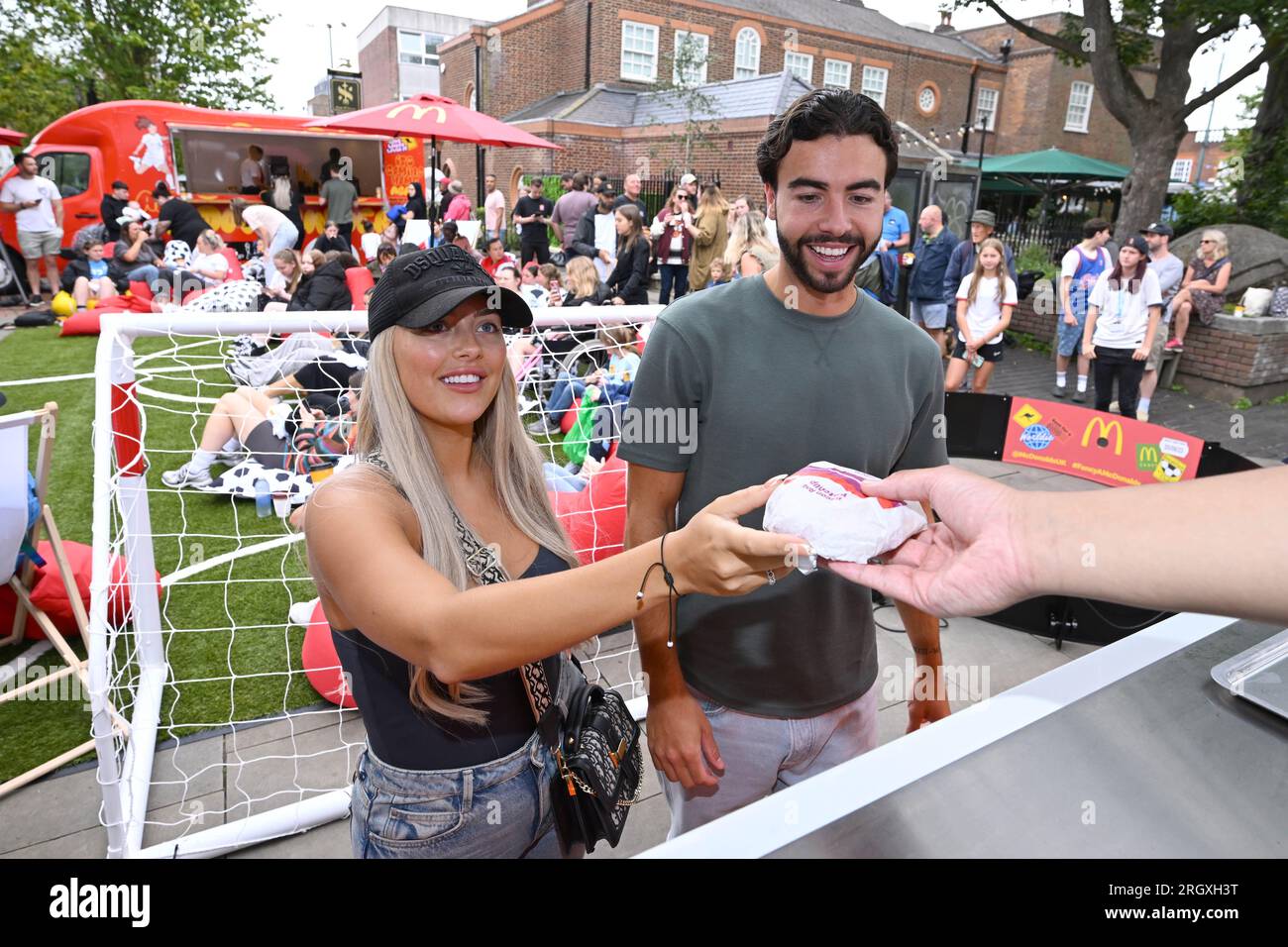 EDITORIAL USE ONLY Love Island winners Jess Harding and Sammy attend a ...