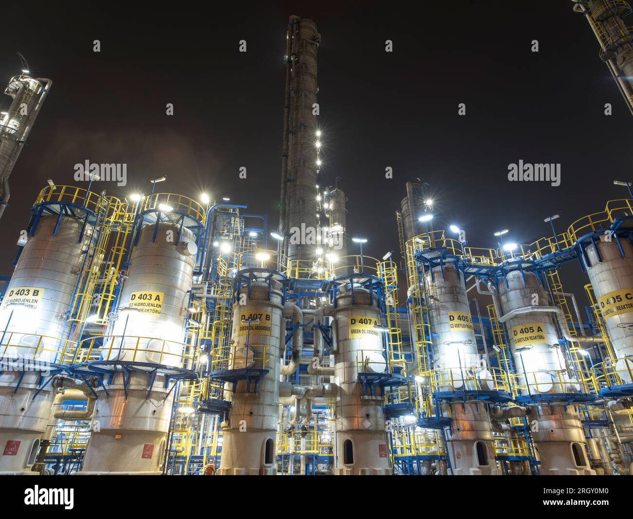 beautiful pictures of a natural gas factory at night and flashing ...