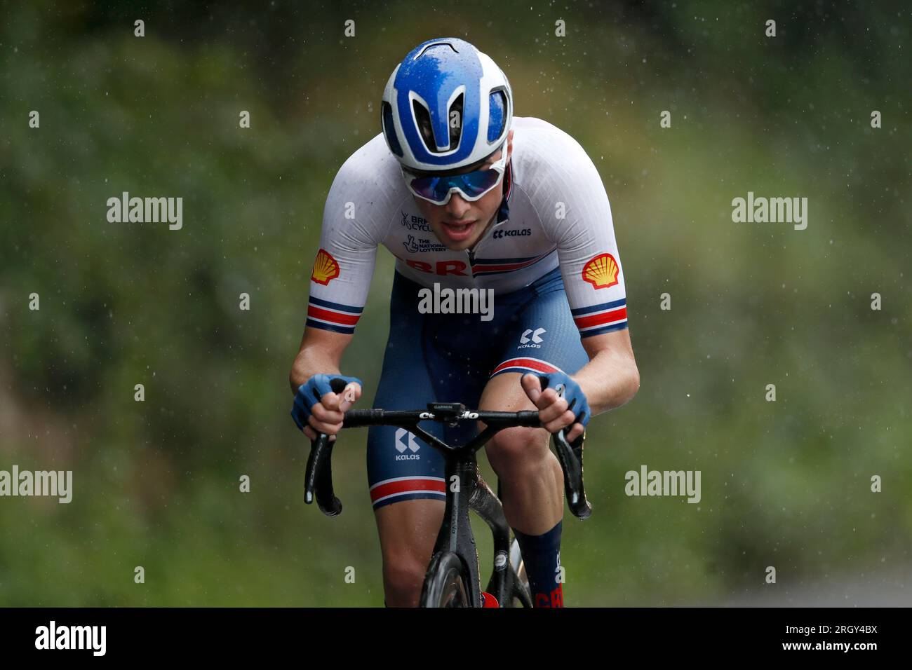 Great Britain's Finlay Graham in action in the Men's C3 Road Race ...