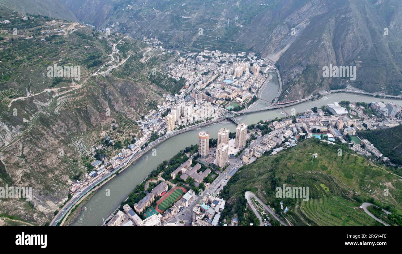 Aba autonomous prefecture hi-res stock photography and images - Alamy