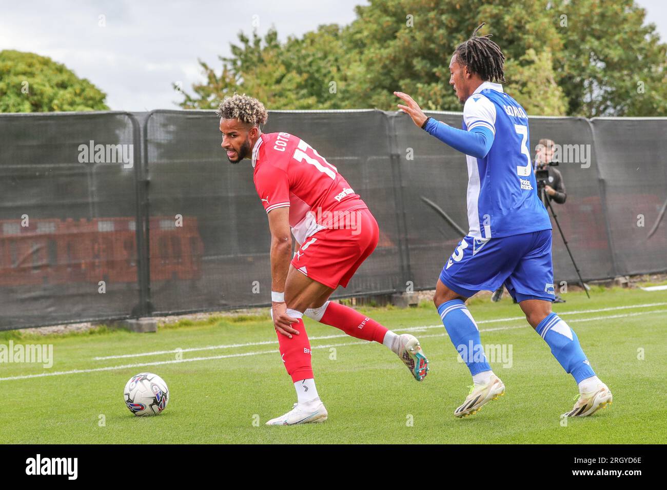 Barry lewis images hi-res stock photography and images - Alamy