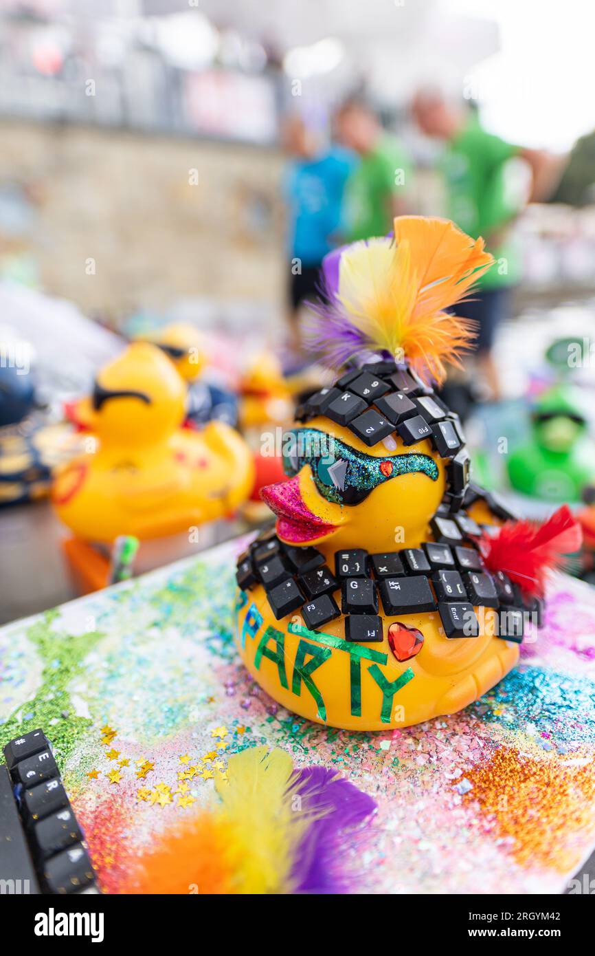 Hanover, Germany. 12th Aug, 2023. Differently shaped "Big Ducks" stand ...