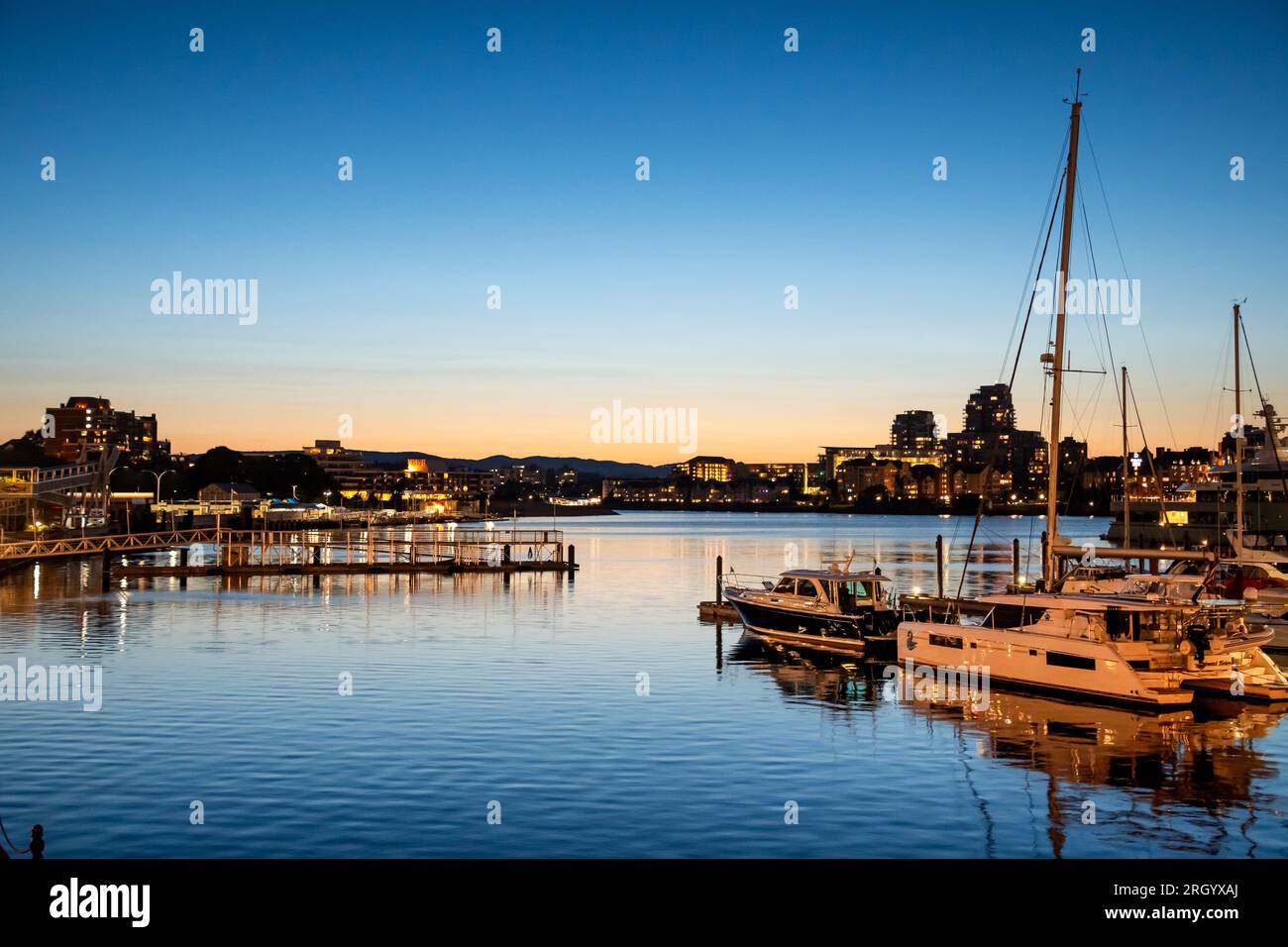 Panorama victoria view center island hi-res stock photography and ...