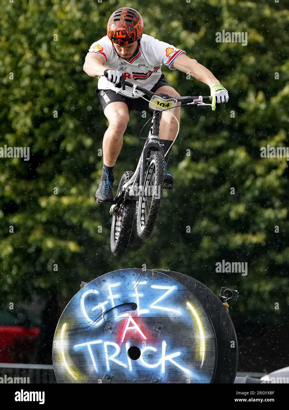 Great Britains Charlie Rolls in the Mens Elite 20" Trials Final during ...
