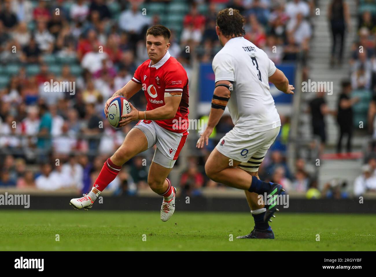 Mike roberts rugby hi-res stock photography and images - Alamy