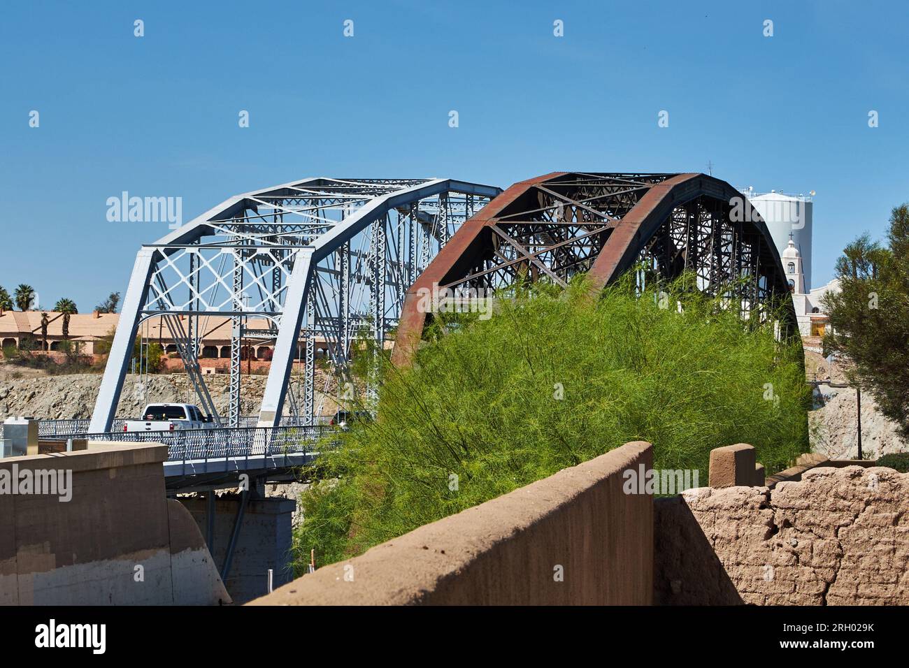 Yuma, Arizona, USA. 26th Mar, 2017. A through truss bridge built in ...