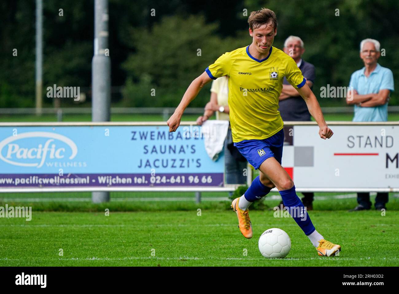 Orange julius cup hi-res stock photography and images - Alamy