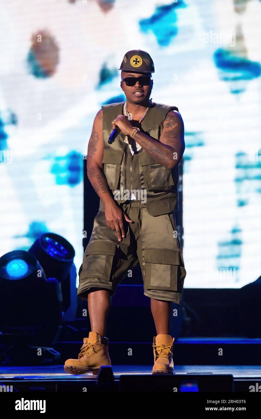 Rapper Nas performs at Hip-Hop 50 Live, celebrating 50 years of hip-hop ...