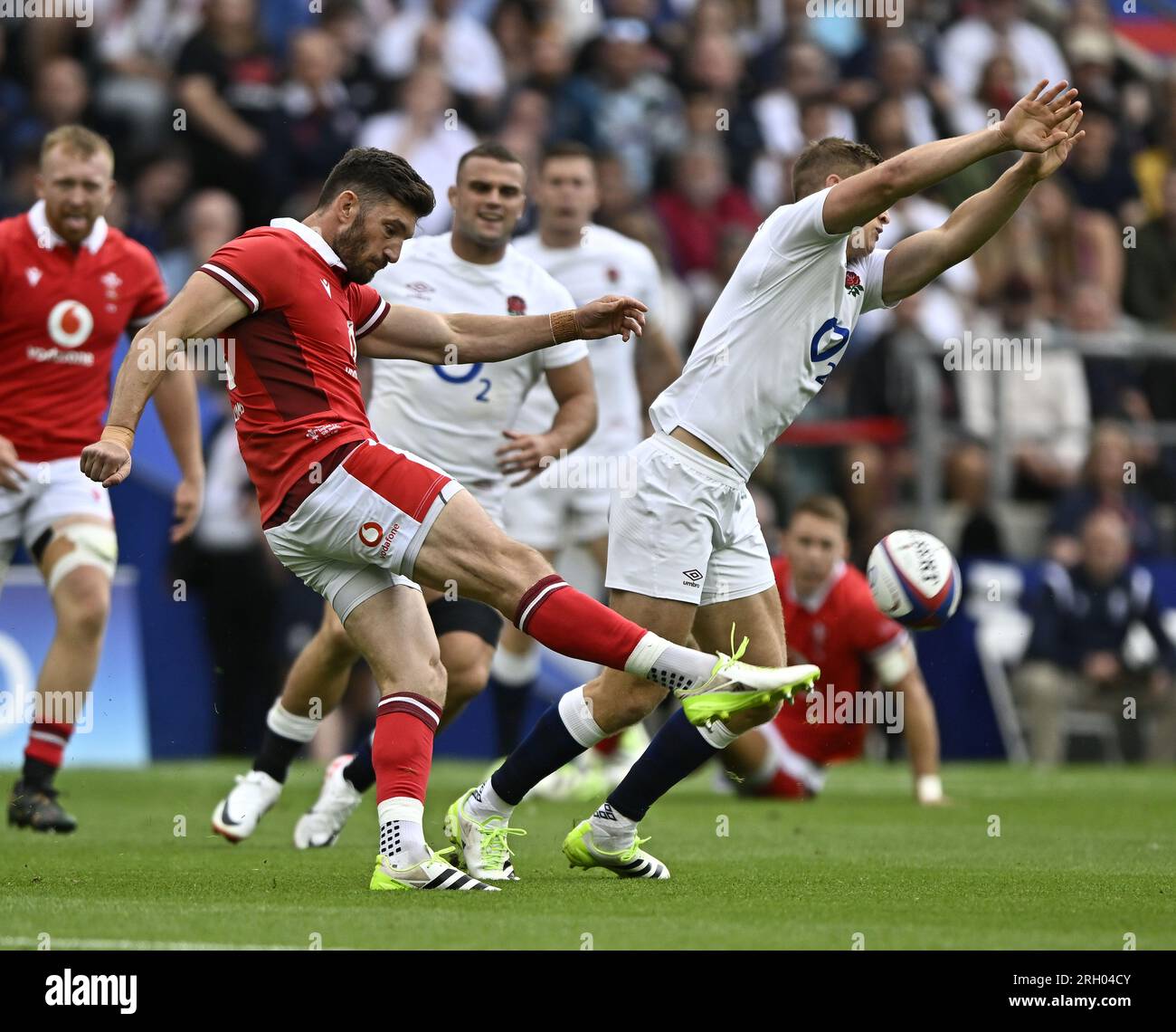 Twickenham, United Kingdom. 12th Aug, 2023. England V Wales, 2023 Rugby World Cup warm up match ...
