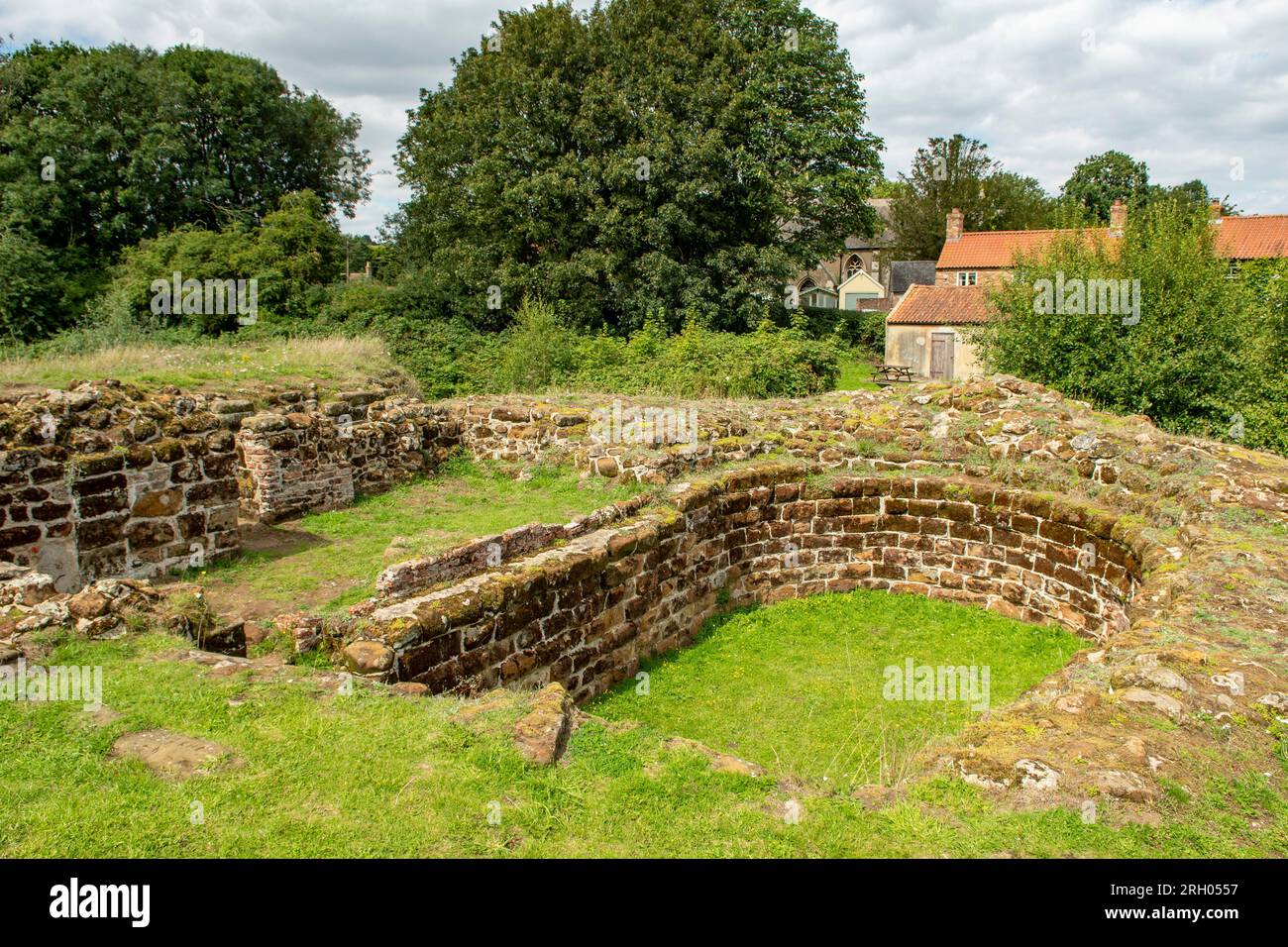 Bolingbroke castle hi-res stock photography and images - Alamy