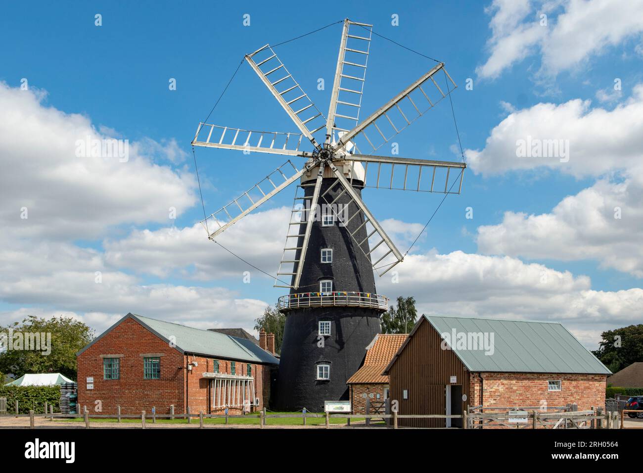 Historic windmill sails hi-res stock photography and images - Alamy