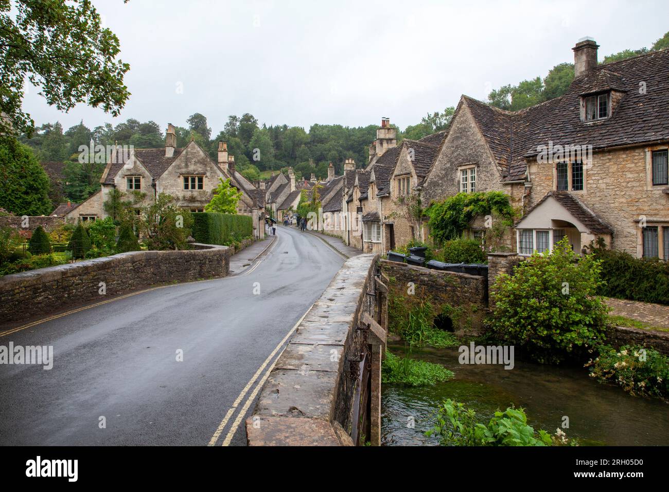 Castle Combe Village in Whiltshire Stock Photo - Alamy