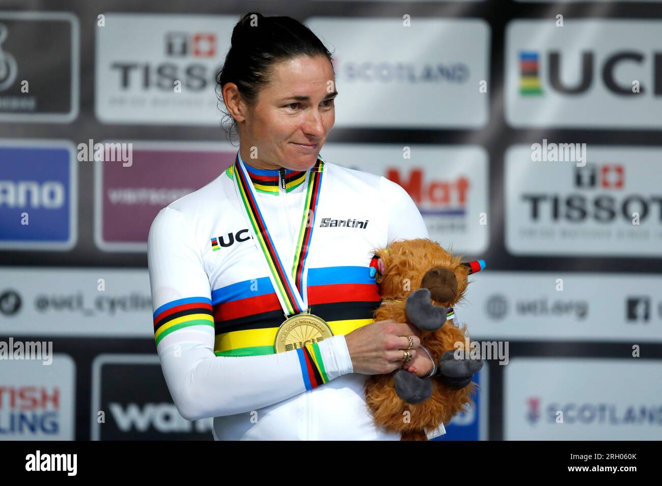 Great Britain's Sarah Storey poses with her gold medal after winning in ...