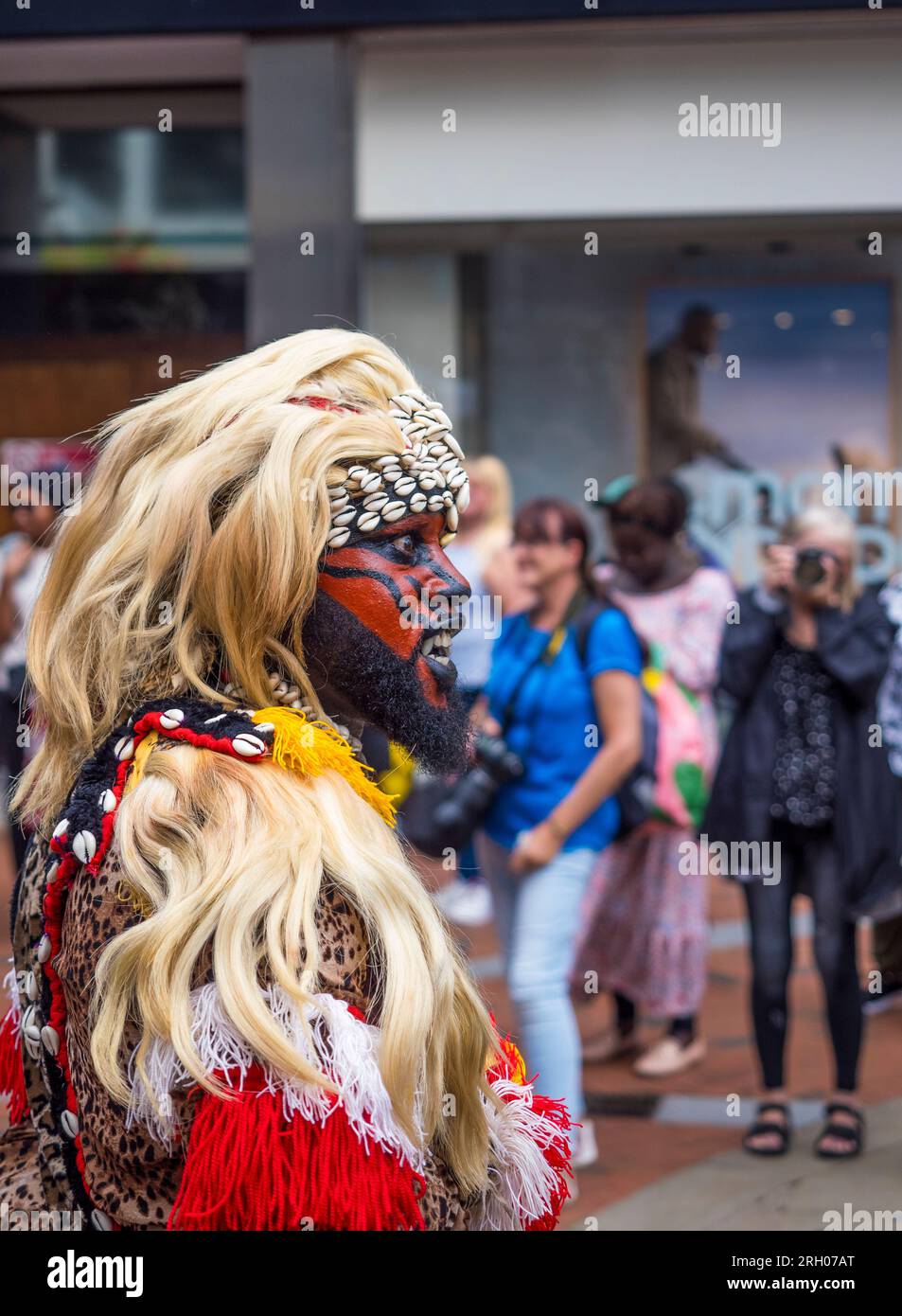 Zimba lion masquerade hi-res stock photography and images - Alamy