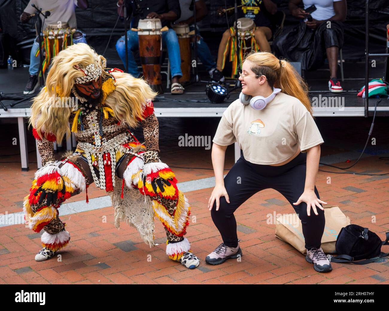 Zimba lion masquerade hi-res stock photography and images - Alamy