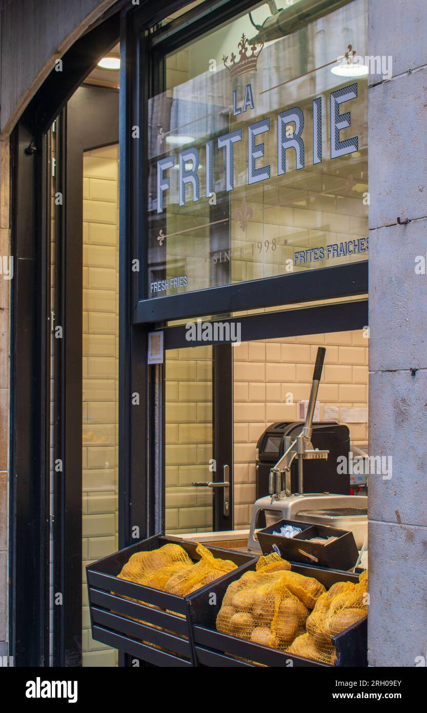 La friterie hi-res stock photography and images - Alamy