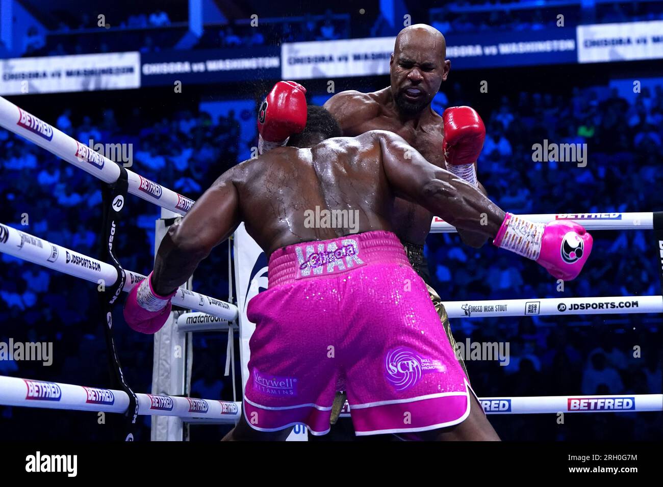 Gerald Washington (right) in action against Derek Chisora in the ...