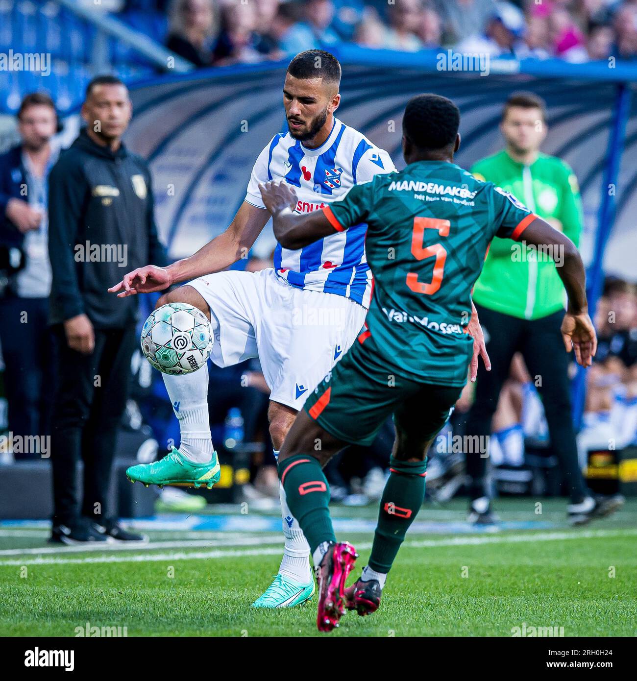 HERENVEEN - (lr) Hussein Ali of SC Heerenveen, Thierry Lutonda of RKC ...