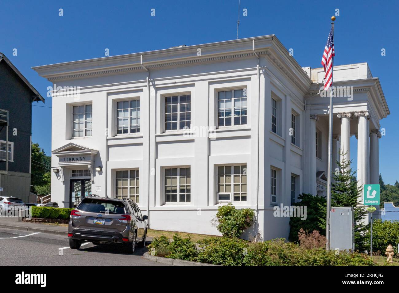 Oregon public library hi-res stock photography and images - Alamy