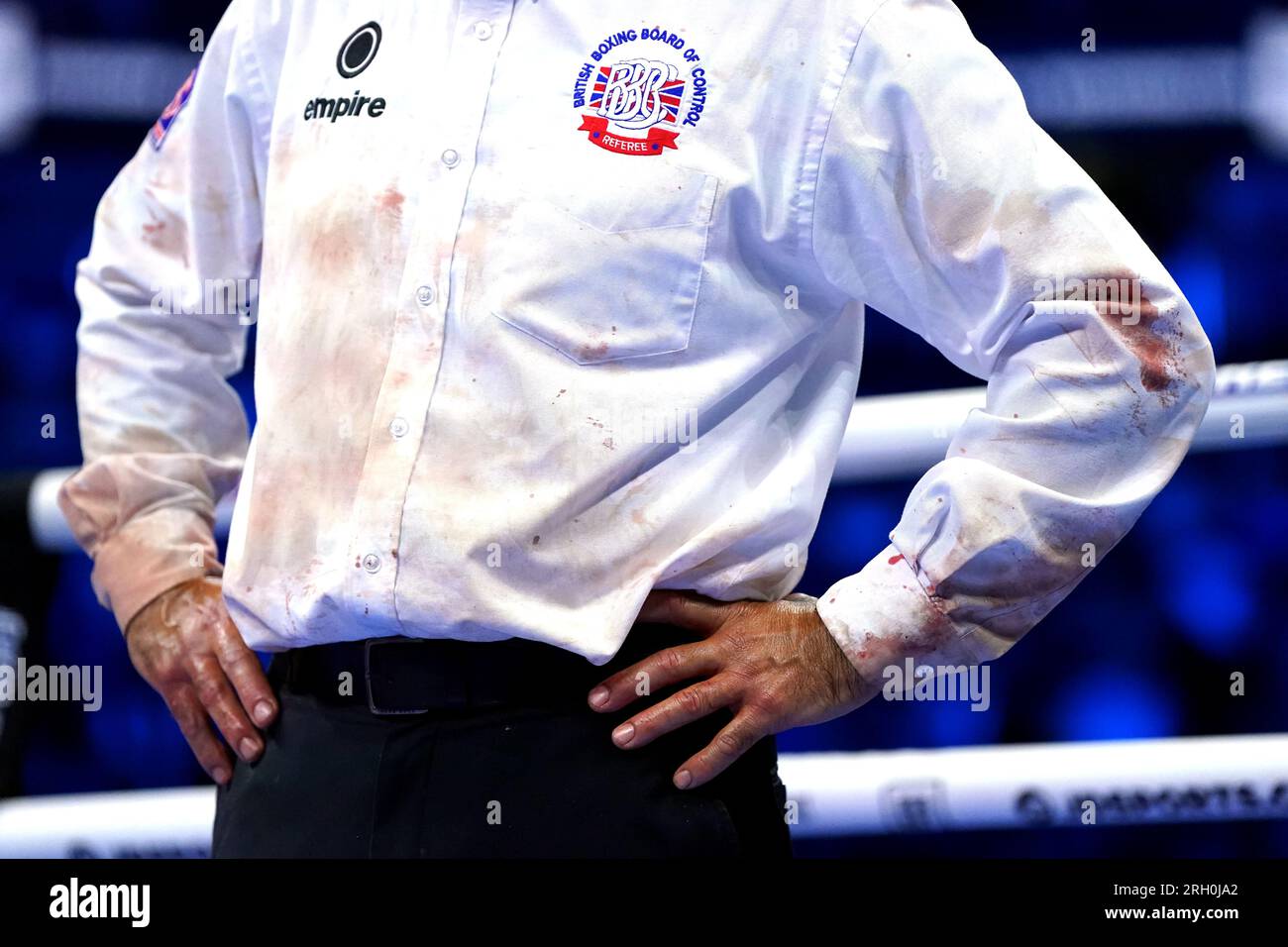 Boxing referee joshua hi-res stock photography and images - Alamy