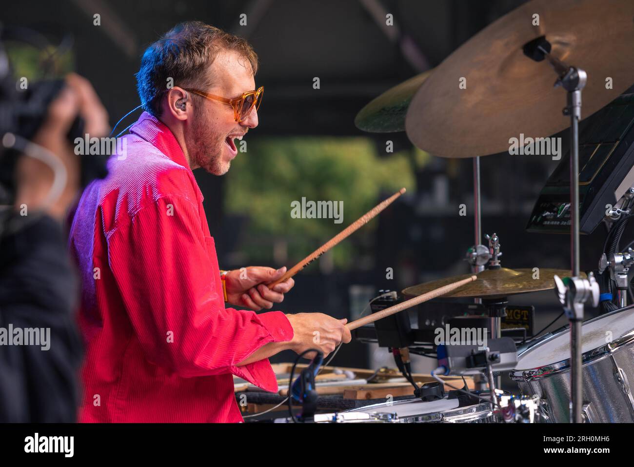 San Francisco, USA. 12th Aug, 2023. Geographer performs on the Sutro ...