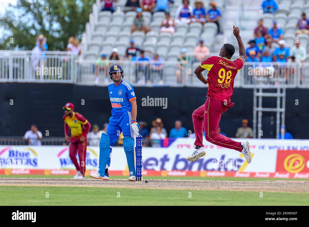 Cricketworld hi-res stock photography and images - Alamy