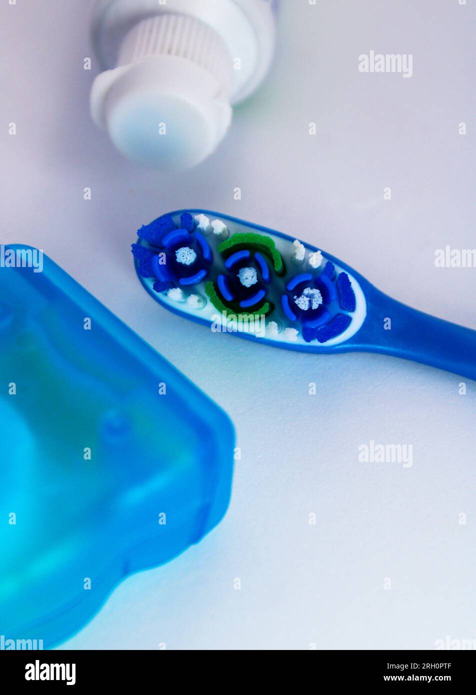 Dental floss, toothpaste and toothbrush Stock Photo - Alamy