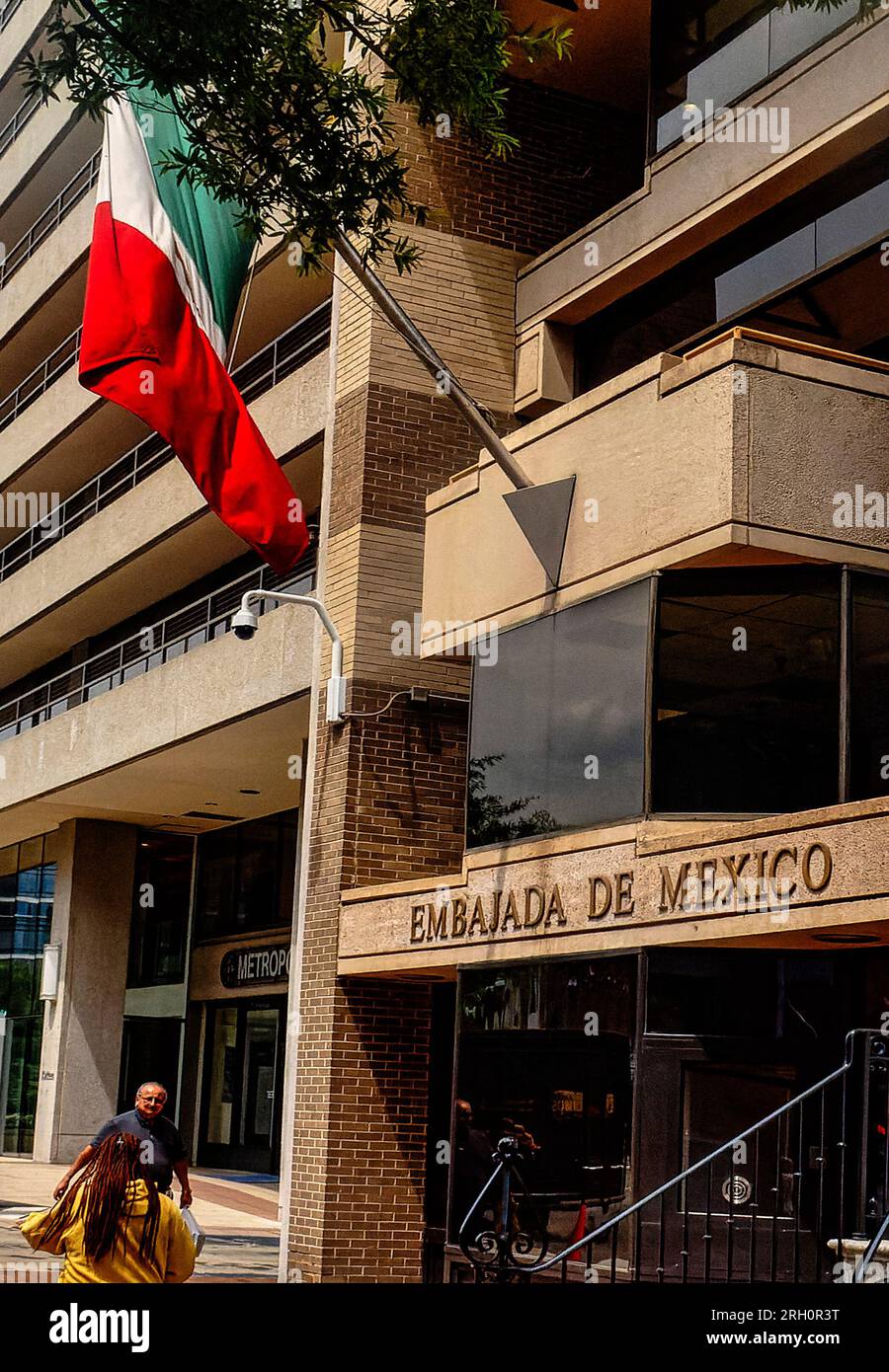Mexican embassy washington dc hi-res stock photography and images - Alamy Mexican embassy washington dc hi-res stock photography and images - Alamy
