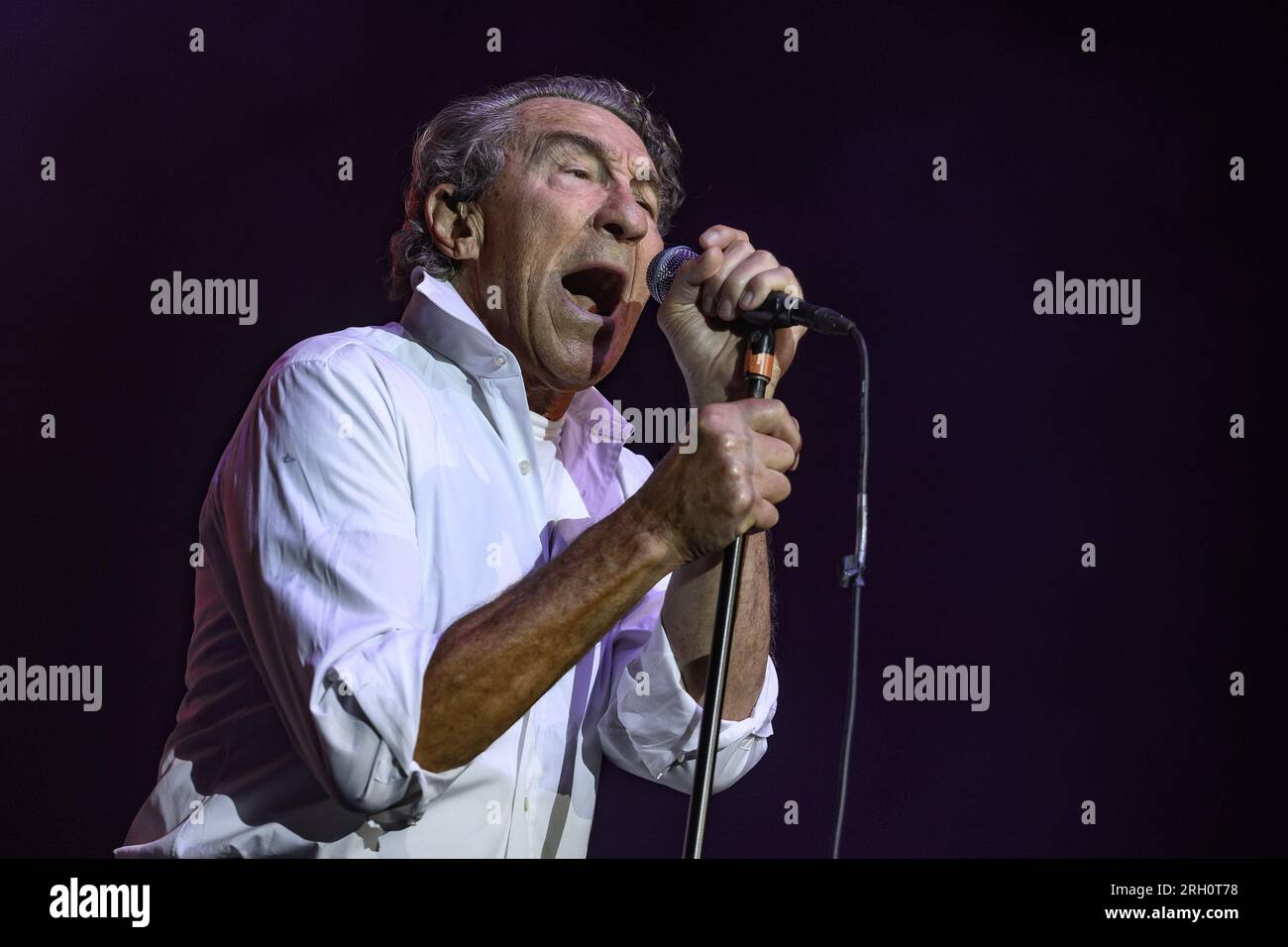 Fee waybill hi-res stock photography and images - Alamy