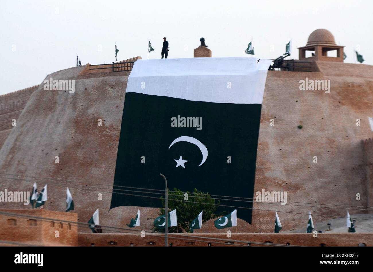 Peshawar, Peshawar, Pakistan. 12th Aug, 2023. People visit a market to ...