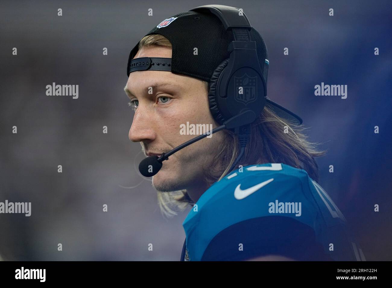 Jacksonville Jaguars quarterback Trevor Lawrence (16) on the sideline ...